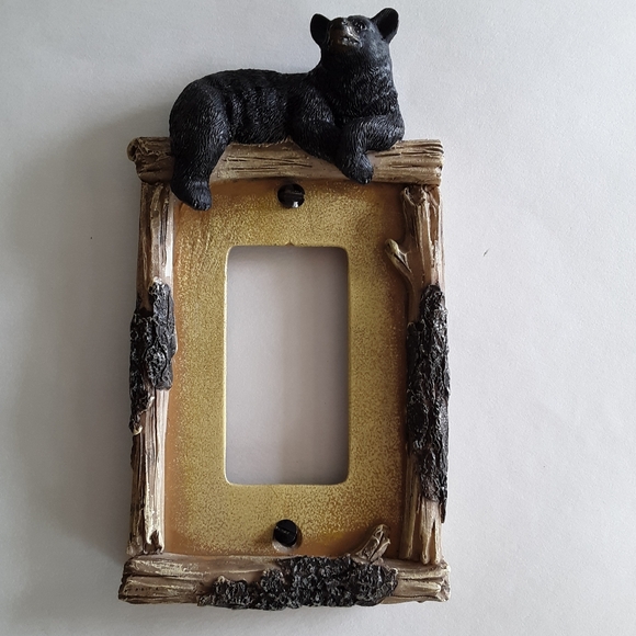 Wall Decor | Square Light Switch Plate Outlet Cover Sitting Animal Bear ...